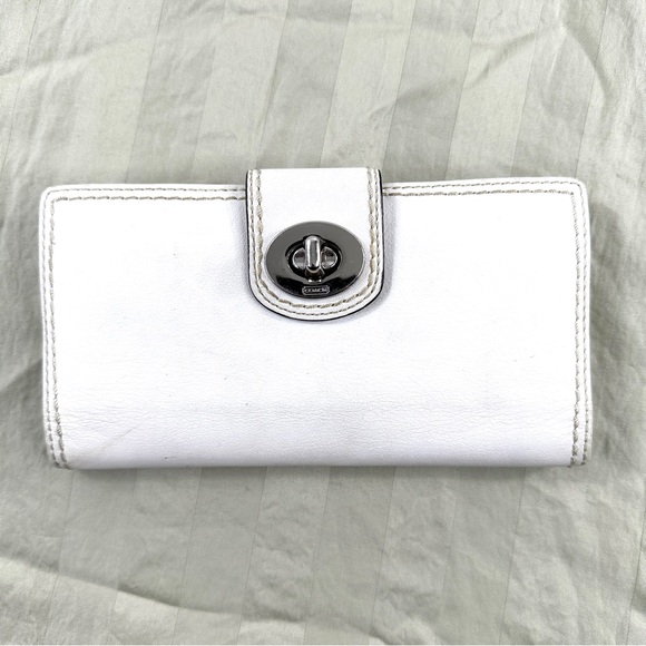 Coach | Bags | Coach White Leather Large Wallet Flap Turn Lock Clutch ...